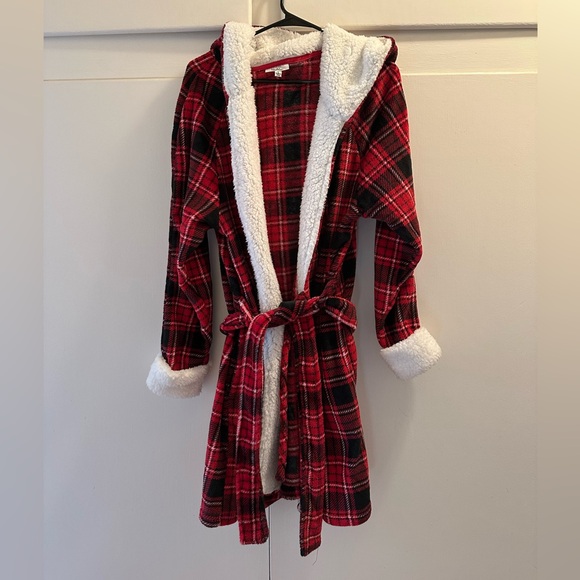 Intimates & Sleepwear | Plaid Robe | Poshmark